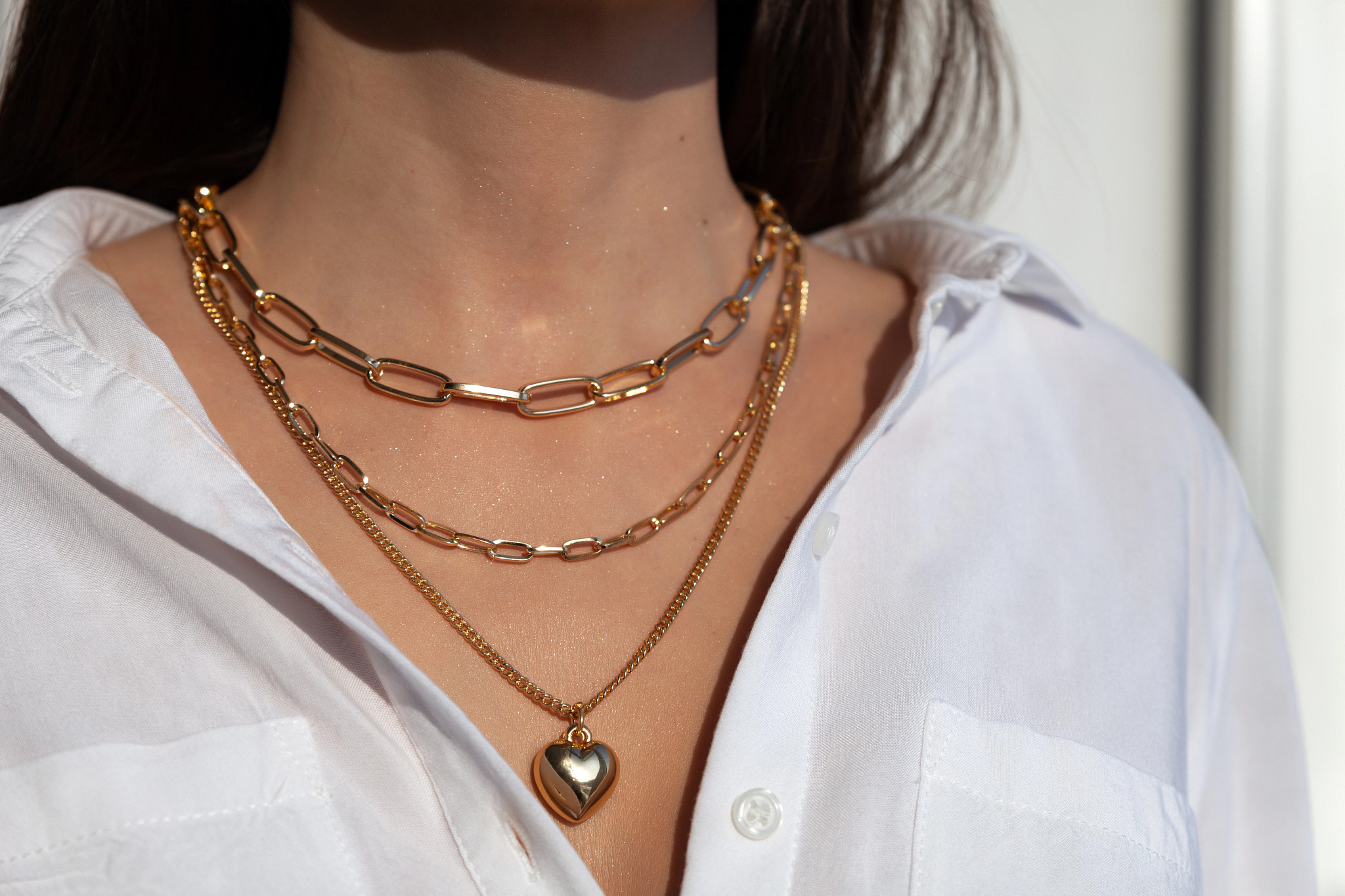 How to Layer Necklaces Without Tangling | Jewelers Mutual